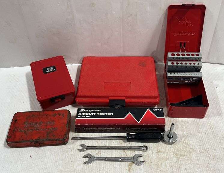 (6) Assorted Snap-On tools, and (4) empty Snap-On cases, up to 10"W ...