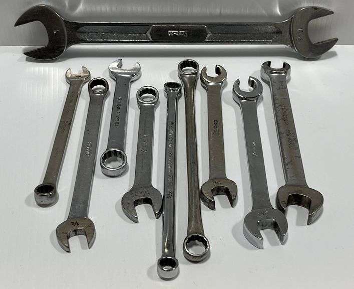 (10) Snap-On wrenches, various types, includes: 3- Flare nut 9/16", 1/2", 5/8", Two- 3/8" to 7/ ...