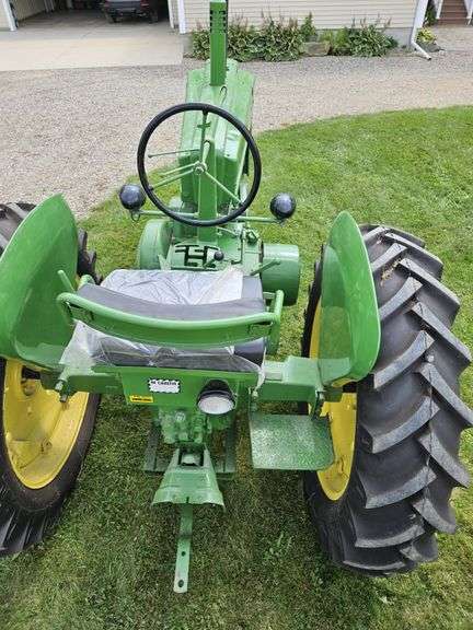This item Selling ABSOLUTE! ~~~ 1952 John Deere Model A Tractor, Serial ...