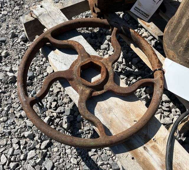 Antique cast iron gate valve handle, 14"Dia - Albrecht Auction Service