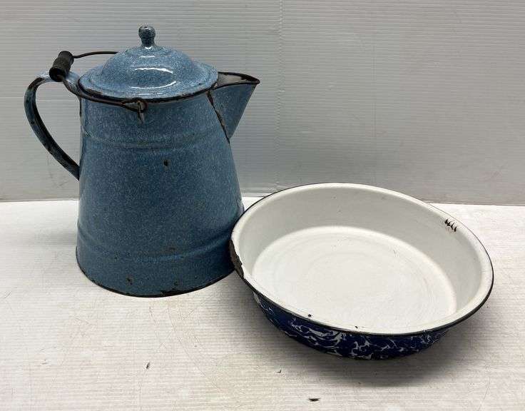 (2) Older enamelware/graniteware pieces, include: Large campfire coffee ...