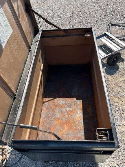 KNAACK Gang box, 42"W, used, good - Albrecht Auction Service