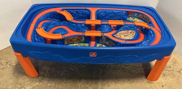 Step2 Hot Wheels car table, 47" x 26" x 16", lightly used - Albrecht ...