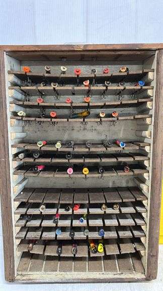 (67) Pencil plugs in custom made carrying box to keep hooks from ...