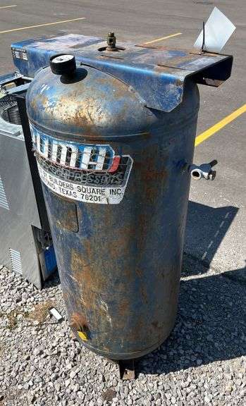 Standing air tank, big, 52"H, solid - Albrecht Auction Service