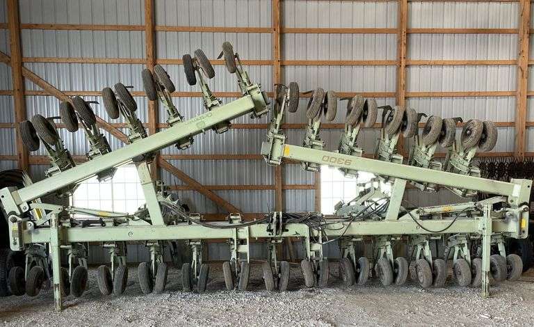 Orthman 9300 Row Crop Cultivator, 24-22" Row Spacing, Double 7x7 ...