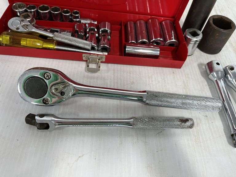 (49) Assorted Proto tools sockets, wrenches, extensions, and ratchets ...