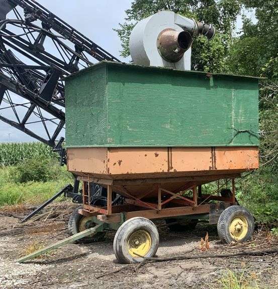 This item Selling ABSOLUTE! ~~~ Gravity Wagon with Corn Screening Box ...