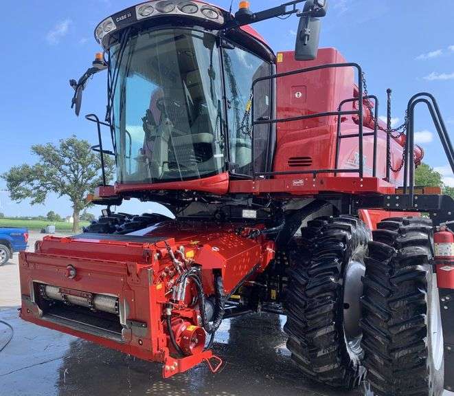 2019 Case IH 7520 Combine, (1053 Engine Hours, 801 Separator Hours ...