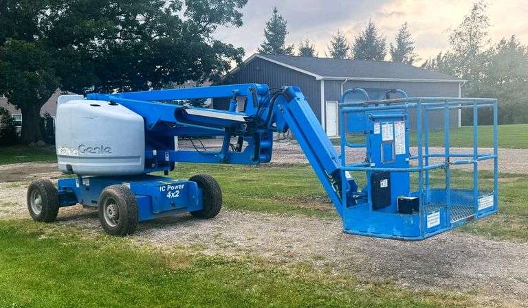 2001 Genie Z4525 Man Lift, Ford Gas Engine, (2224 Hours), Dual Fuel Gas ...