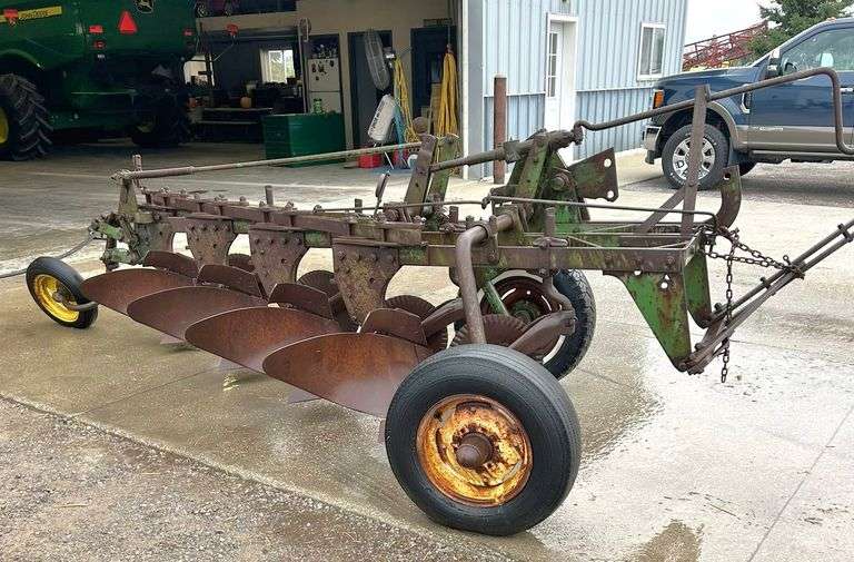 This item Selling ABSOLUTE! ~~~ John Deere 4-Bottom Trailer Plow ...