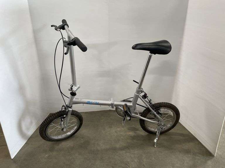 Roll-N-Fold 2-wheel bike, great for camping, like new - Albrecht ...