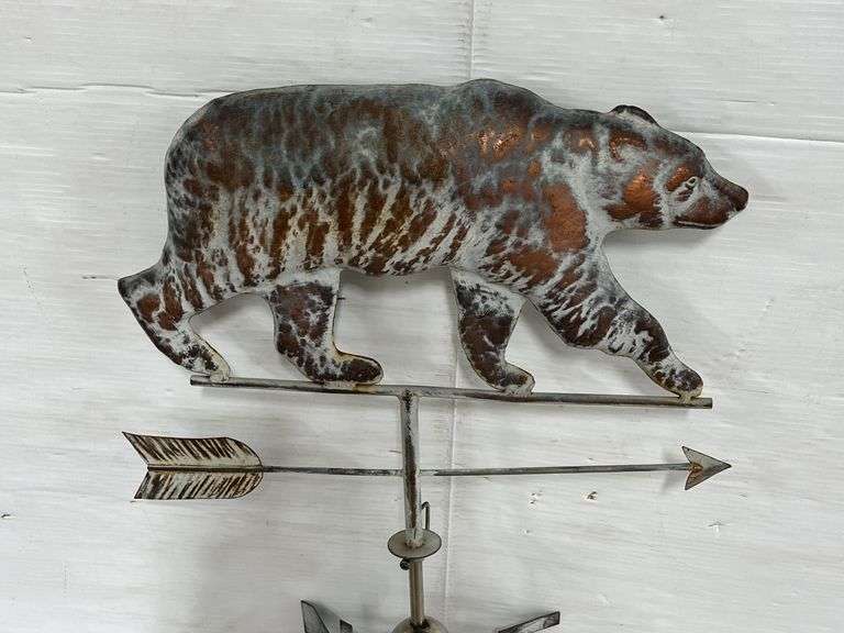 Bear weathervane, Bear figure appears copper with white accent, 21"L x ...