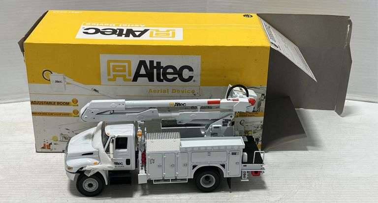 Altec aerial device die-cast metal collectible replica - Albrecht ...