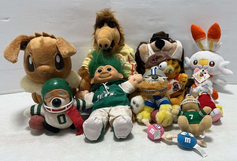 Detroit Lions, NY Jets troll doll, dog, Jet dog, Tasmanian Devil, Roger ...