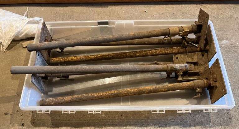 (6) Scaffold Levelers - Albrecht Auction Service