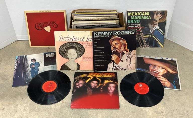 (54) Vintage 1960-80s 33 1/3 RPM record albums, include: Rock, country ...