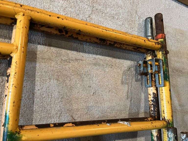 (2) Pass-Through Scaffold Frames, (4) Regular Scaffold Frames, and (6 ...