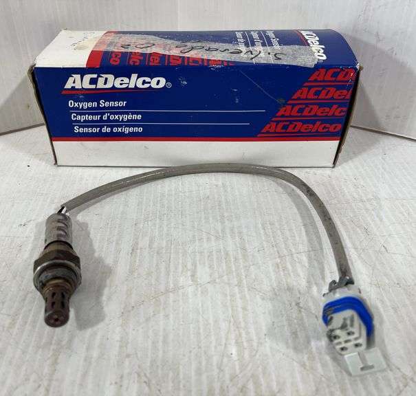 Silverado oxygen sensor, GM Part No. 12609457, new - Albrecht Auction ...