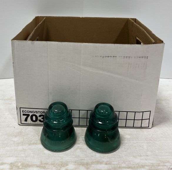(15) Older blue insulators, 4"H, some wear - Albrecht Auction Service