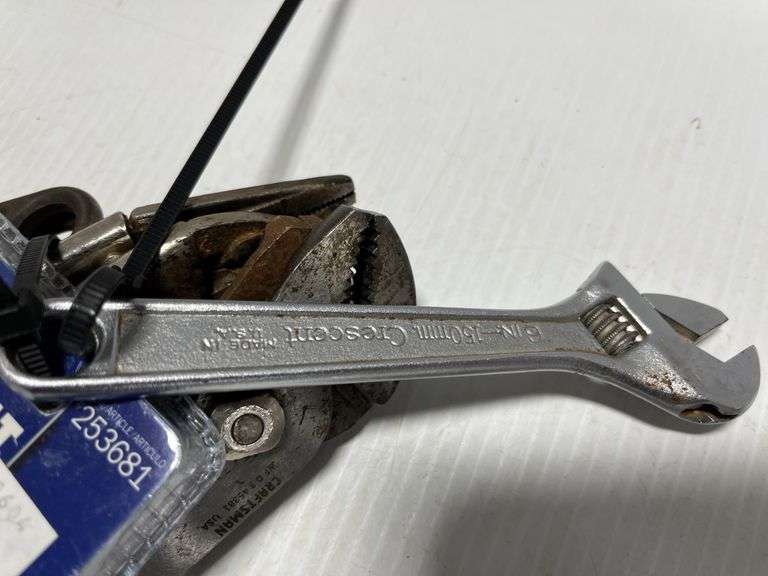 (8) Pairs of pliers, include: Crescent, 6"; Kobalt pliers, new; Pair of ...