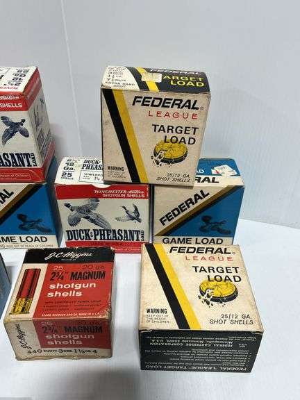 (13) Empty gun shell boxes for display - Albrecht Auction Service