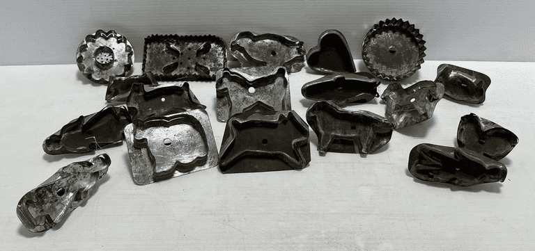Antique cookie cutters, include: Antique flat back tin cookie cutters ...