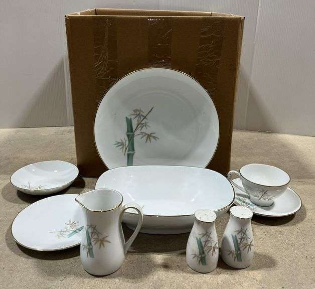 (48) Noritake bamboo oriental china set, includes: 6- dinner plates, 8 ...