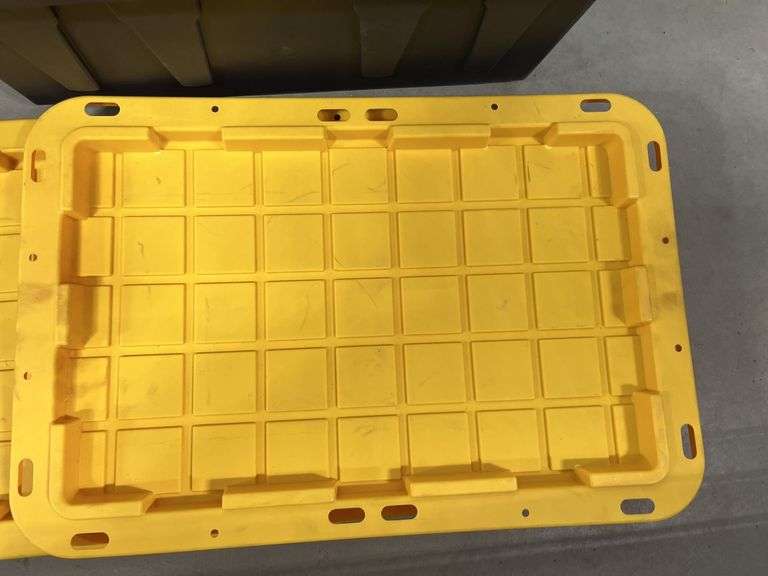 (4) Matching yellow top totes, Two- 17-gallon, Two- 27-gallon, clean ...