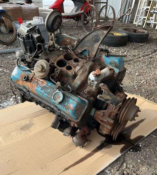 1970s GM 350 V8 engine, casting no. 3970010, used, unknown operating ...