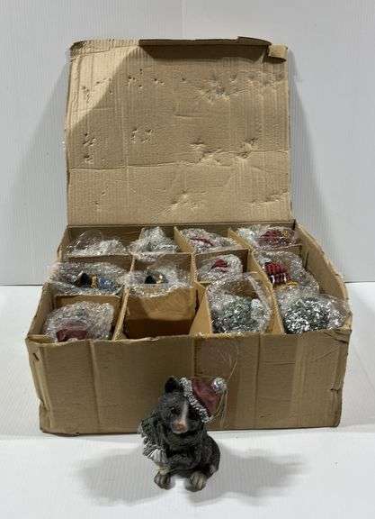 (12) Cat figurines, three types of colored hats, all new old stock ...