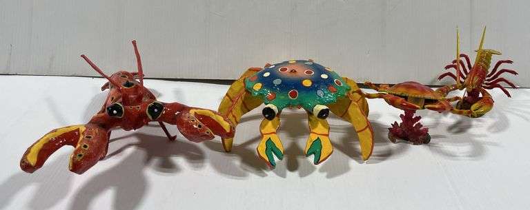 Colorful lobsters, 12" and 6"; Crabs, 10" and 5", good - Albrecht ...