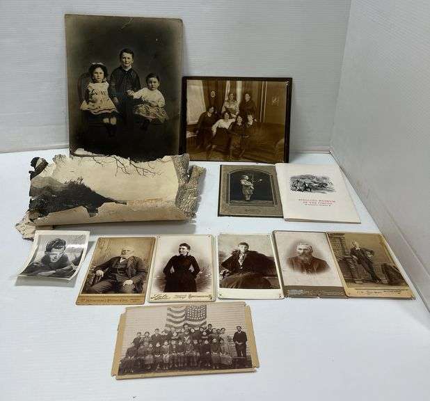 (12) Antique photographs with autographed picture of Robert Ryan, from ...