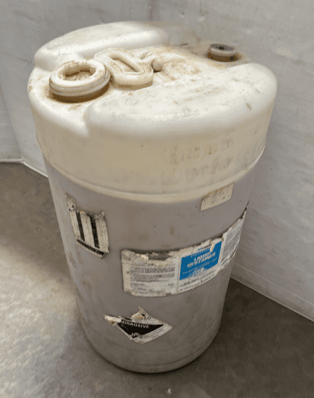 Array liquid destainer, 15-gallon, never opened, NOS - Albrecht Auction ...