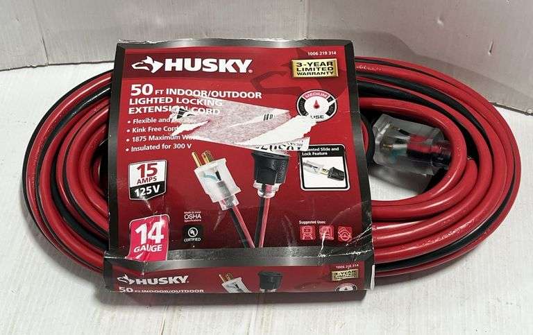 Husky 50' outdoor extension cord, 14-gauge wire rated for 15 AMPs, and ...