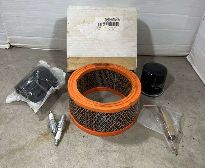 Generac Service Kit, good - Albrecht Auction Service