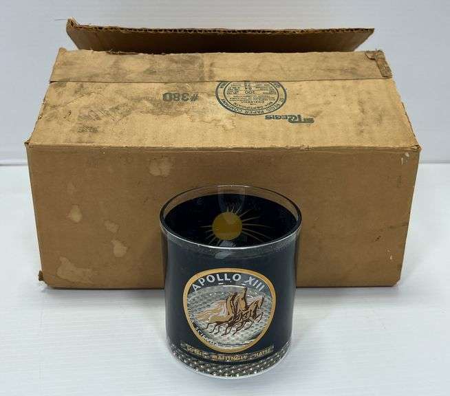 "Apollo XIII" Collector glasses, 3 1/2"H, great - Albrecht Auction Service