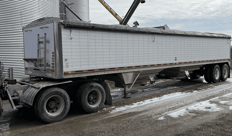 1995 Wilson Hopper Bottom 40' Trailer, Roll Tarp, Spring Ride, Clean ...