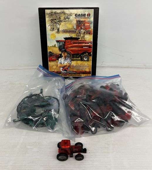 Case IH decorative light set and Case IH 513-piece puzzle, puzzle- 15 ...