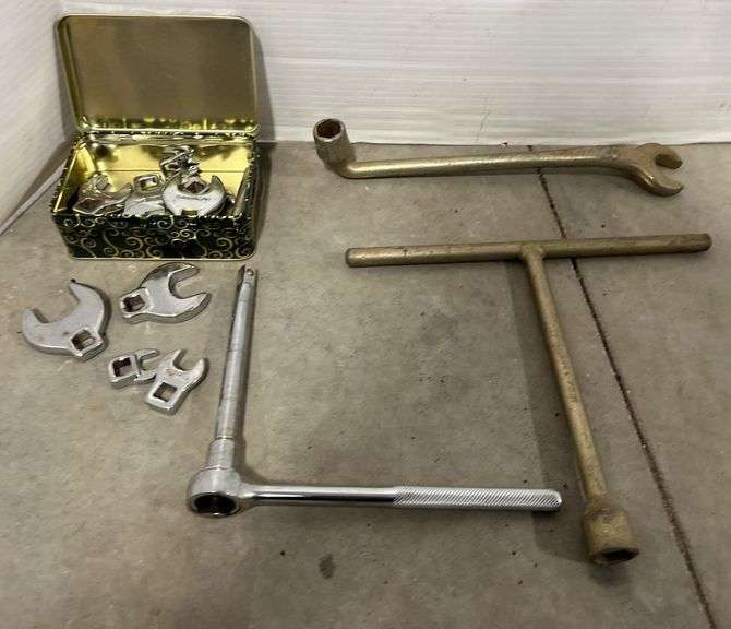 (2) Ford wrenches, Crowfoot wrench set, 3/8" to 1", with 3/8" drive ...