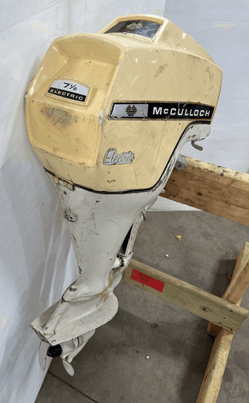 McCulloch boat motor 7 1/2" electric, used - Albrecht Auction Service
