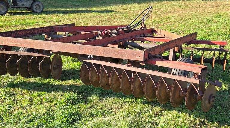 This item Selling ABSOLUTE! ~~~ International Harvester Disk, Angle ...