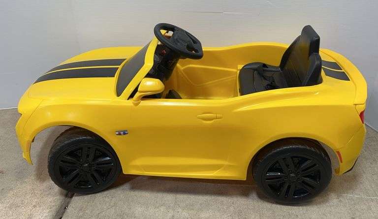 Yellow green Camaro RS 64 car, single seater with lap belt, 42"L, needs ...