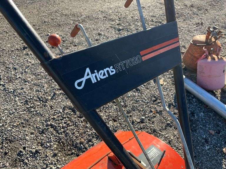 Ariens tiller- RT7020, 20" till, as is - Albrecht Auction Service