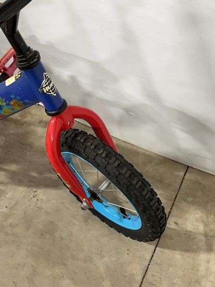 Huffy Jake and the Neverlands Pirates boys bike with training wheel, 12 ...