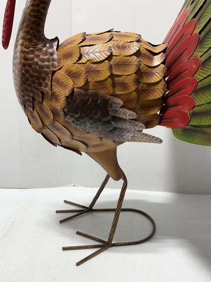 Metal turkey outdoor/indoor, 24"H, excellent - Albrecht Auction Service