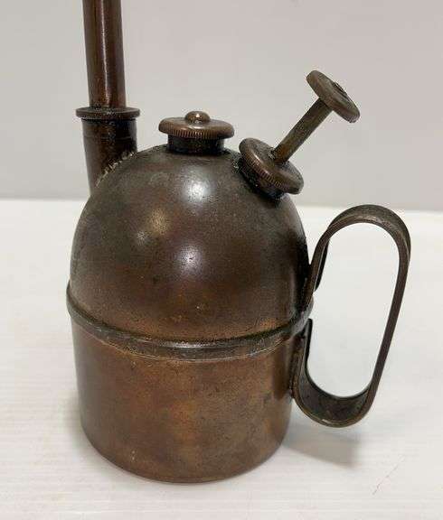 Older copper railroad engineer's oil can, 20"H - Albrecht Auction Service