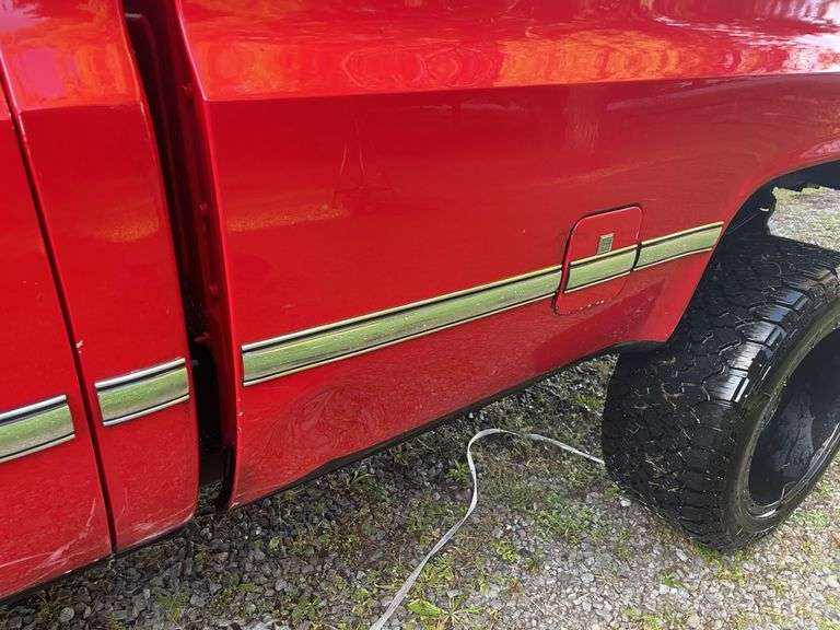 1984 GMC K1500 Jimmy High Sierra, VIN: 1GTEK14H0EF708369, unknown ...