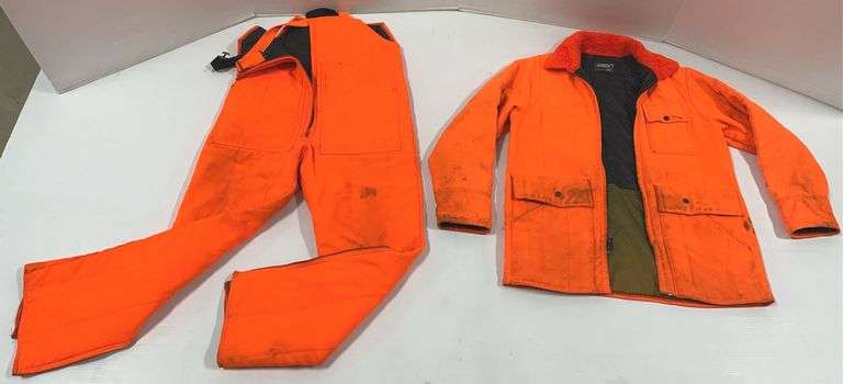 Fluorescent orange hunting suit, jacket and bibs - Albrecht Auction Service