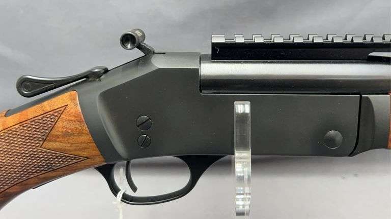 Henry H015, .350 Legend, Deluxe Grade Wood, Scope Base and Hammer Ext ...